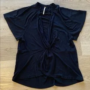 Free People | Tops | Free People Just A Twist Tie Front Top Black ...